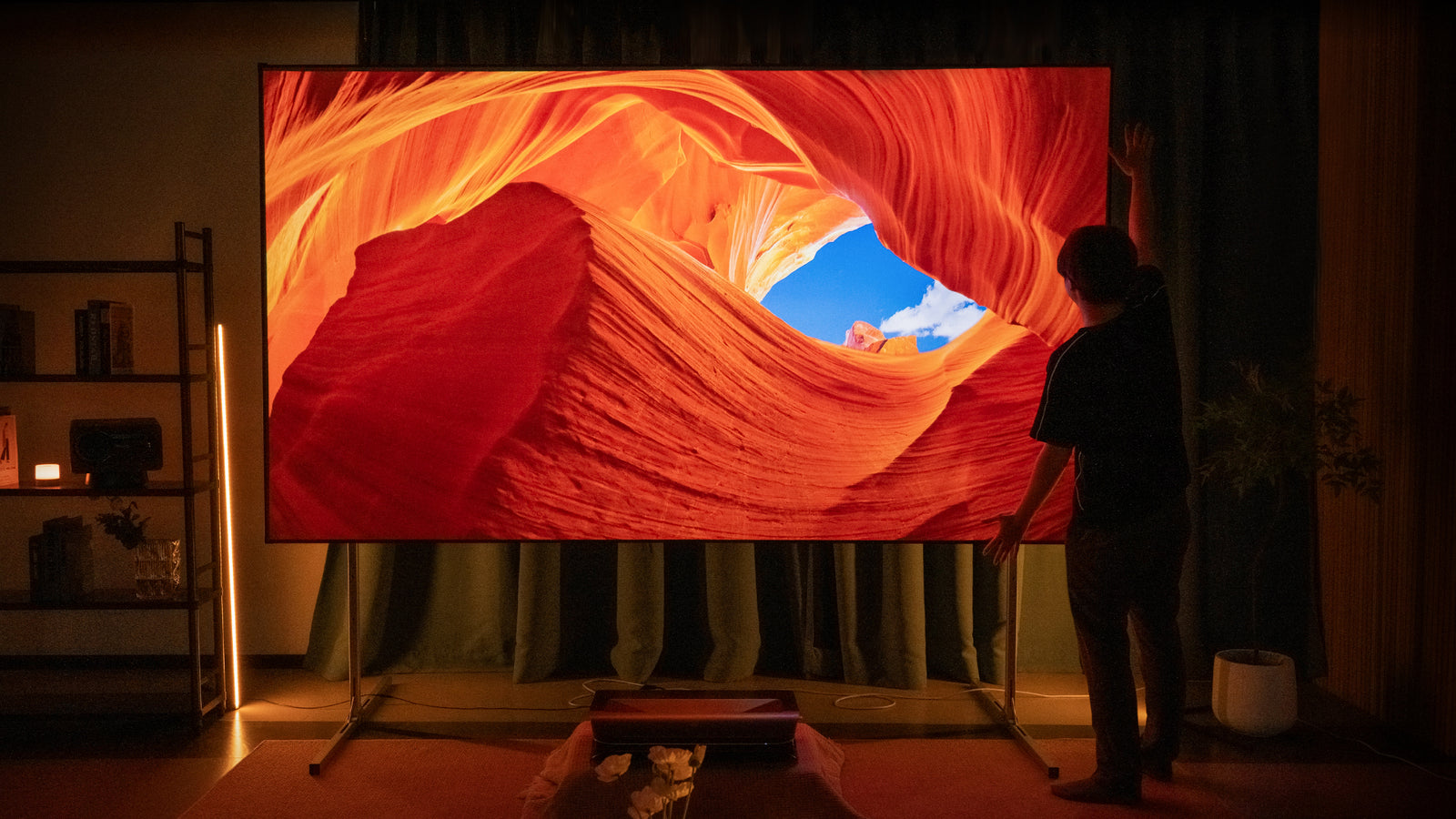 132 inch Nothingprojector BlackCrystal Seamless Lenticular Screen ...